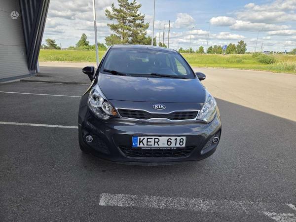 Kia Rio 2013 Kuršėnai, ar dzinēja tilpumu 1.40 L un nobraukumu 127 tūkst. km par 3900 €, foto 2 vietnē AUTOMOTO.COM.LV