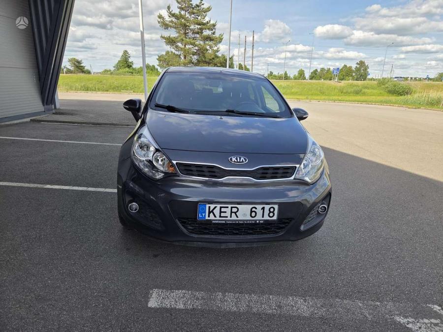 Kia Rio 2013 Kuršėnai, ar dzinēja tilpumu 1.40 L un nobraukumu 127 tūkst. km par 3900 €, foto 3 vietnē AUTOMOTO.COM.LV