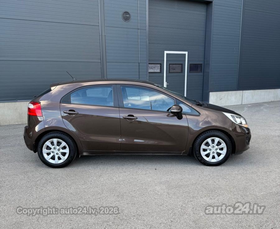 Kia Rio 2013 in Tallinn, with an engine capacity of 1.20 L and mileage of 153 thousand km for 4490 €, photo 3 on AUTOMOTO.COM.LV