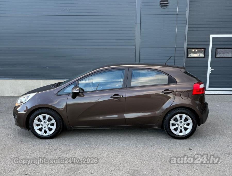 Kia Rio 2013 in Tallinn, with an engine capacity of 1.20 L and mileage of 153 thousand km for 4490 €, photo 5 on AUTOMOTO.COM.LV
