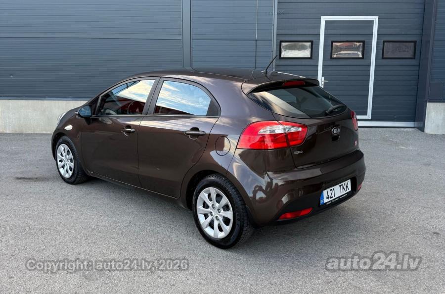 Kia Rio 2013 in Tallinn, with an engine capacity of 1.20 L and mileage of 153 thousand km for 4490 €, photo 6 on AUTOMOTO.COM.LV