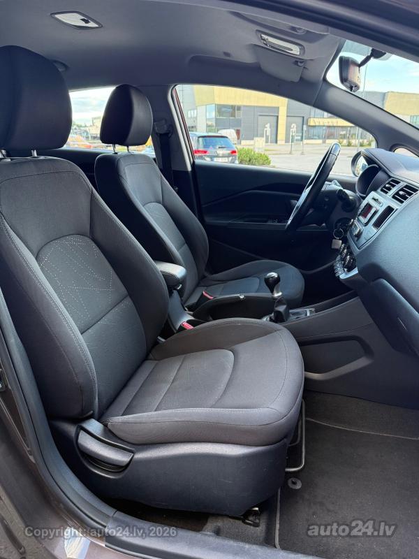 Kia Rio 2013 in Tallinn, with an engine capacity of 1.20 L and mileage of 153 thousand km for 4490 €, photo 9 on AUTOMOTO.COM.LV