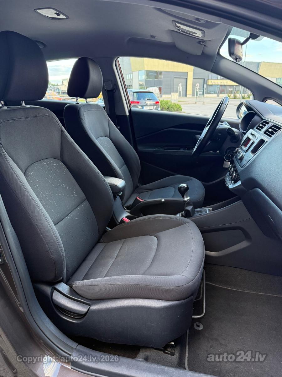 Kia Rio 2013 in Tallinn, with an engine capacity of 1.20 L and mileage of 153 thousand km for 4490 €, photo 9 on AUTOMOTO.COM.LV