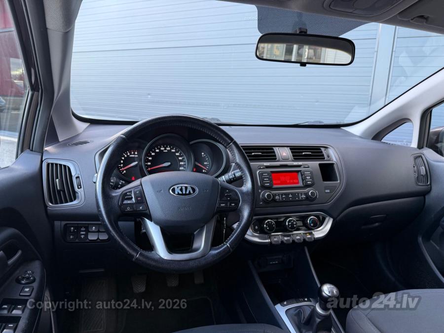 Kia Rio 2013 in Tallinn, with an engine capacity of 1.20 L and mileage of 153 thousand km for 4490 €, photo 12 on AUTOMOTO.COM.LV