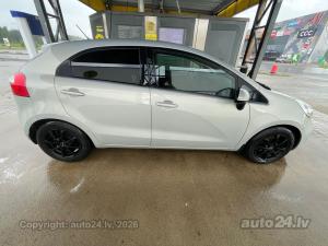 Kia Rio 2014 in Rakvere, with an engine capacity of 1.40 L and mileage of 193 thousand km for 4300 €, photo 4 on AUTOMOTO.COM.LV