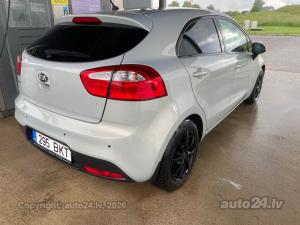 Kia Rio 2014 in Rakvere, with an engine capacity of 1.40 L and mileage of 193 thousand km for 4300 €, photo 5 on AUTOMOTO.COM.LV
