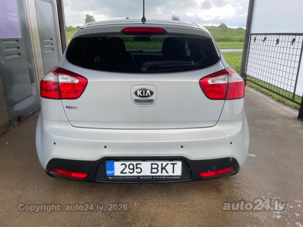Kia Rio 2014 Rakvere, ar dzinēja tilpumu 1.40 L un nobraukumu 193 tūkst. km par 4300 €, foto 5 vietnē AUTOMOTO.COM.LV