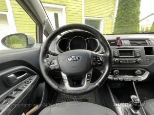 Kia Rio 2014 in Rakvere, with an engine capacity of 1.40 L and mileage of 193 thousand km for 4300 €, photo 10 on AUTOMOTO.COM.LV