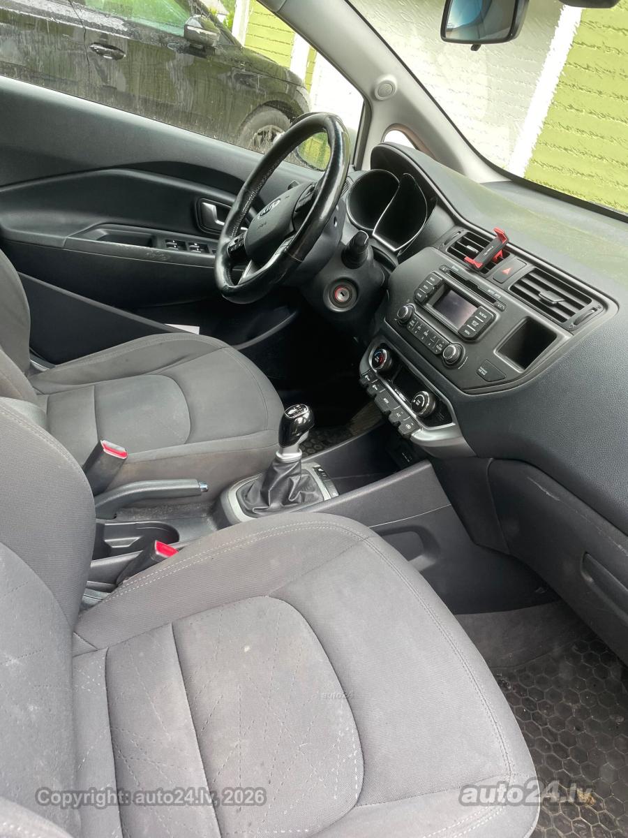 Kia Rio 2014 in Rakvere, with an engine capacity of 1.40 L and mileage of 193 thousand km for 4300 €, photo 14 on AUTOMOTO.COM.LV