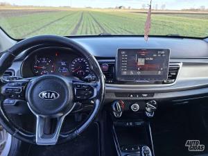 Kia Rio 2017 in Vilkaviskis, with an engine capacity of 1.40 L and mileage of 222 thousand km for 4200 €, photo 9 on AUTOMOTO.COM.LV