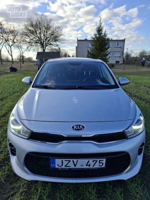 Kia Rio 2017 in Vilkaviskis, with an engine capacity of 1.40 L and mileage of 222 thousand km for 4200 €, photo 13 on AUTOMOTO.COM.LV
