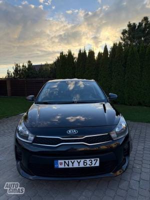 Kia Rio 2018 in Klaipeda, with an engine capacity of 1.20 L and mileage of 245 thousand km for 6500 €, photo 3 on AUTOMOTO.COM.LV