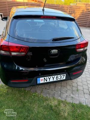 Kia Rio 2018 in Klaipeda, with an engine capacity of 1.20 L and mileage of 245 thousand km for 6500 €, photo 5 on AUTOMOTO.COM.LV