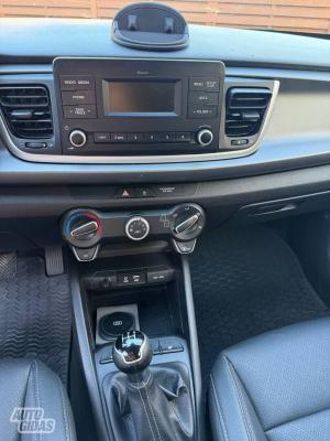 Kia Rio 2018 in Klaipeda, with an engine capacity of 1.20 L and mileage of 245 thousand km for 6500 €, photo 23 on AUTOMOTO.COM.LV