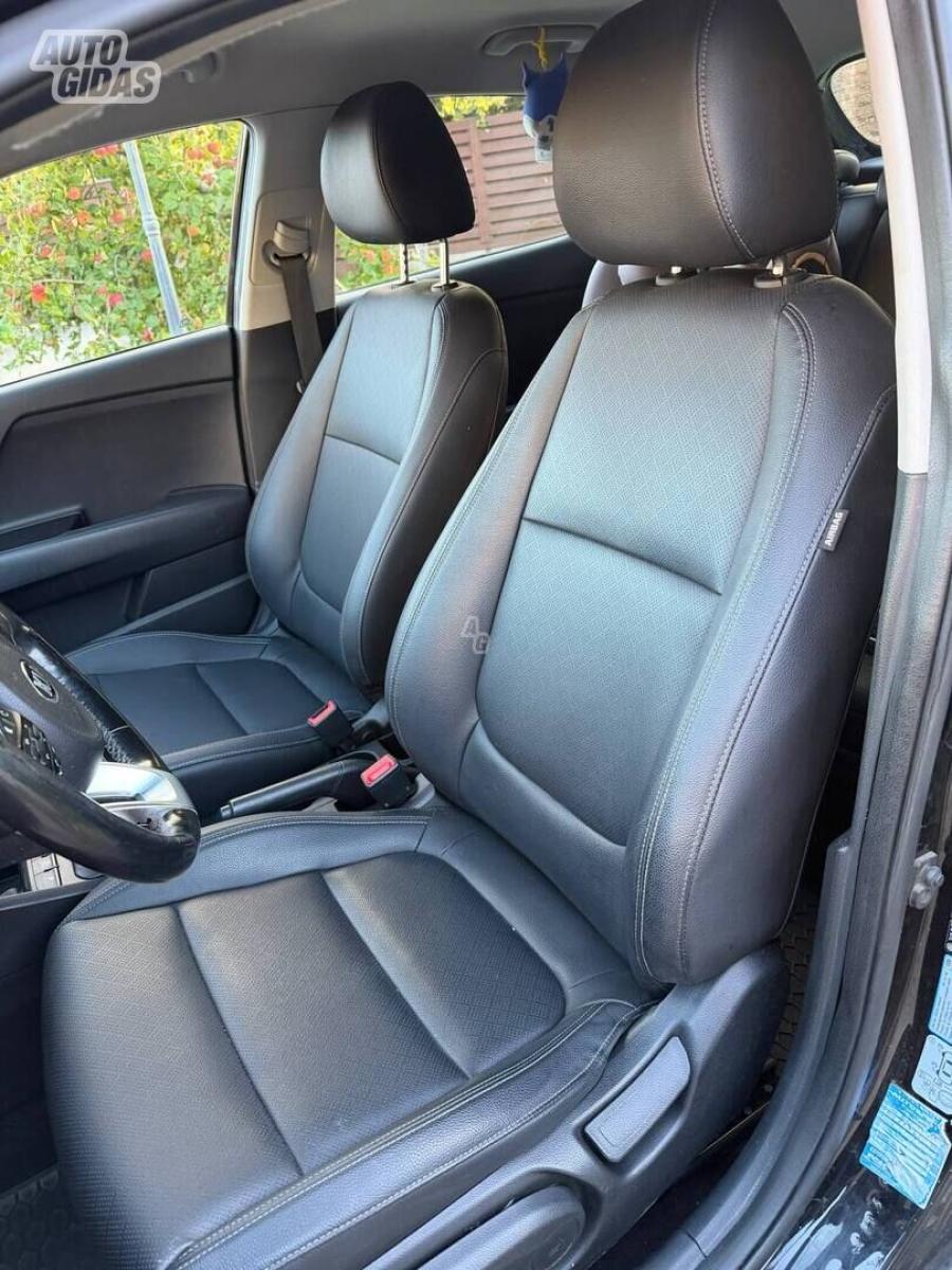 Kia Rio 2018 in Klaipeda, with an engine capacity of 1.20 L and mileage of 245 thousand km for 6500 €, photo 24 on AUTOMOTO.COM.LV