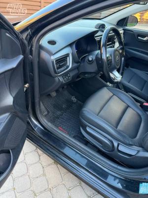 Kia Rio 2018 in Klaipeda, with an engine capacity of 1.20 L and mileage of 245 thousand km for 6500 €, photo 26 on AUTOMOTO.COM.LV