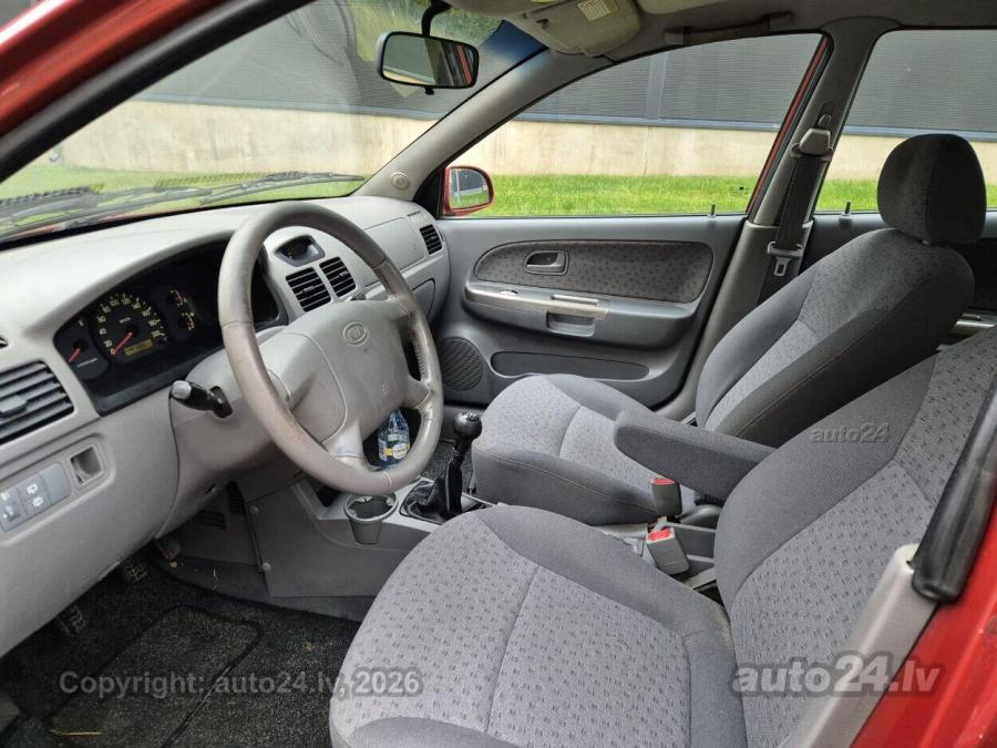 Oranžs Kia Rio 2004 Tallina, ar dzinēja tilpumu 1.50 L un nobraukumu 189 tūkst. km par 799 €, foto 7 vietnē AUTOMOTO.COM.LV