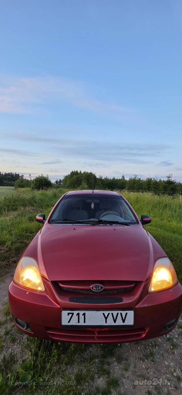 Sarkans Kia Rio 2003 Tallina, ar dzinēja tilpumu 1.30 L un nobraukumu 117 tūkst. km par 1999 €, foto 7 vietnē AUTOMOTO.COM.LV