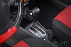 Red Kia Rio 2005 in Riga, with an engine capacity of 1.60 L and mileage of 113 thousand km for 2950 €, photo 21 on AUTOMOTO.COM.LV