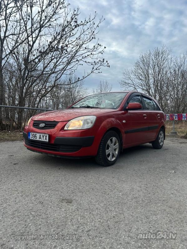 Sarkans Kia Rio 2007 Tallina, ar dzinēja tilpumu 1.40 L un nobraukumu 189 tūkst. km par 899 €, foto 2 vietnē AUTOMOTO.COM.LV