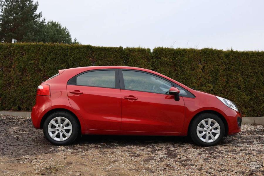 Sarkans Kia Rio 2012 Alīta, ar dzinēja tilpumu 1.10 L un nobraukumu 242 tūkst. km par 2550 €, foto 6 vietnē AUTOMOTO.COM.LV