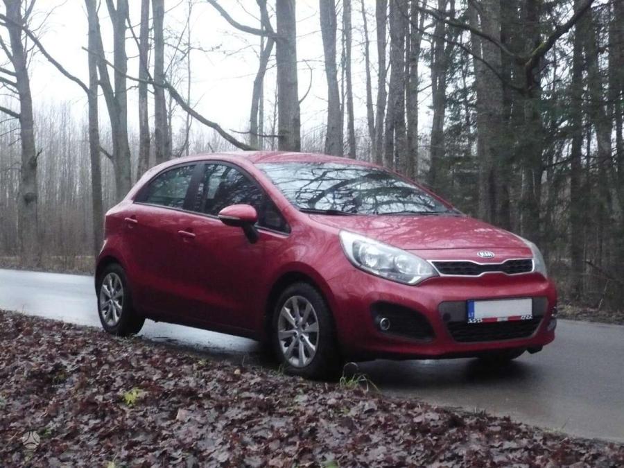 Sarkans Kia Rio 2012 Kaišiadorys, ar dzinēja tilpumu 1.12 L un nobraukumu 480 tūkst. km par 1950 €, foto 1 vietnē AUTOMOTO.COM.LV
