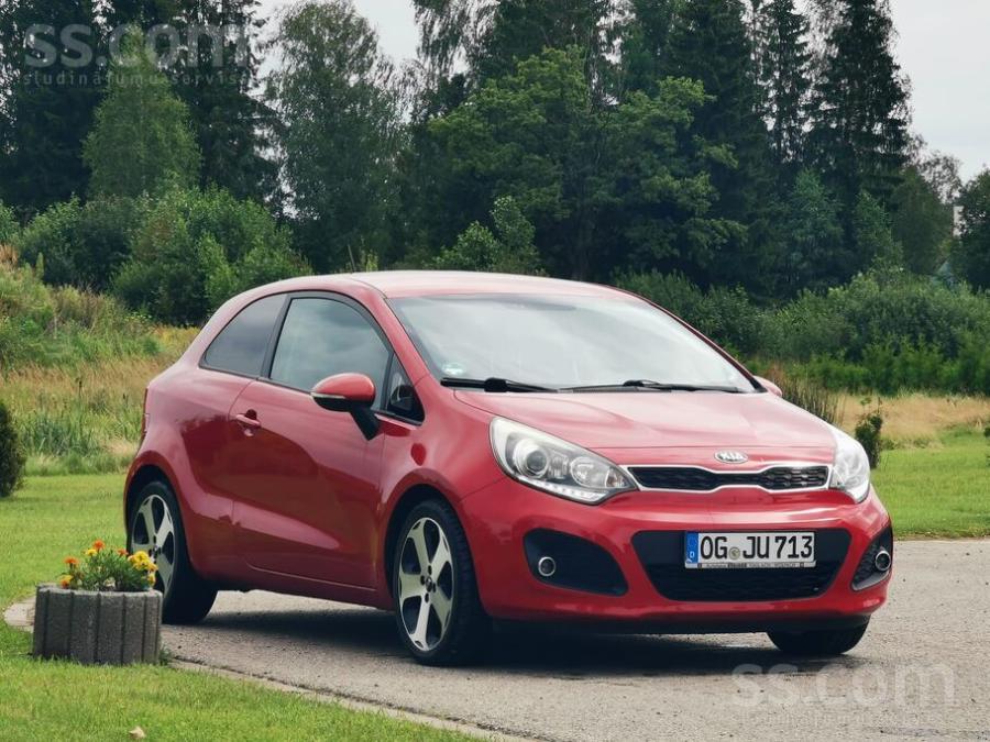 Sarkans Kia Rio 2013 Rīga, ar dzinēja tilpumu 1.20 L un nobraukumu 235 tūkst. km par 3650 €, foto 3 vietnē AUTOMOTO.COM.LV