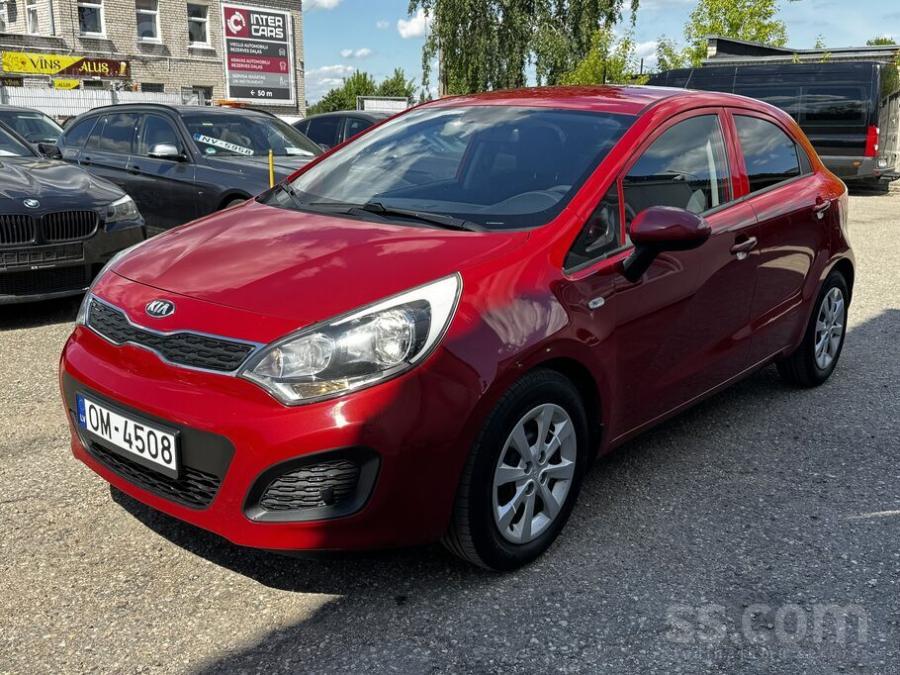Sarkans Kia Rio 2013 Daugavpils, ar dzinēja tilpumu 1.20 L un nobraukumu 0 tūkst. km par 3850 €, foto 4 vietnē AUTOMOTO.COM.LV