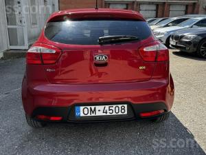 Sarkans Kia Rio 2013 Daugavpils, ar dzinēja tilpumu 1.20 L un nobraukumu 0 tūkst. km par 3850 €, foto 6 vietnē AUTOMOTO.COM.LV