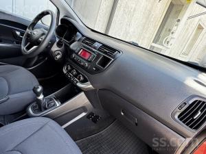Sarkans Kia Rio 2013 Daugavpils, ar dzinēja tilpumu 1.20 L un nobraukumu 0 tūkst. km par 3850 €, foto 14 vietnē AUTOMOTO.COM.LV