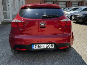 Red Kia Rio 2013 in Daugavpils, with an engine capacity of 1.20 L and mileage of 196 thousand km for 3850 €, photo 6 on AUTOMOTO.COM.LV