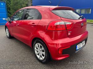 Red Kia Rio 2015 in Paide, with an engine capacity of 1.20 L and mileage of 47 thousand km for 6490 €, photo 5 on AUTOMOTO.COM.LV