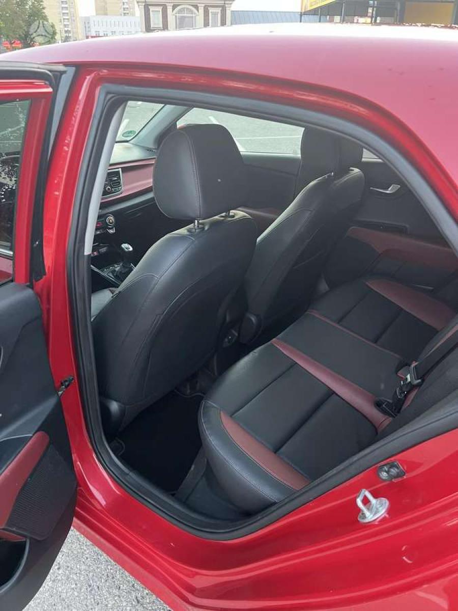 Red Kia Rio 2017 in Kaunas, with an engine capacity of 1.00 L and mileage of 87 thousand km for 9999 €, photo 12 on AUTOMOTO.COM.LV