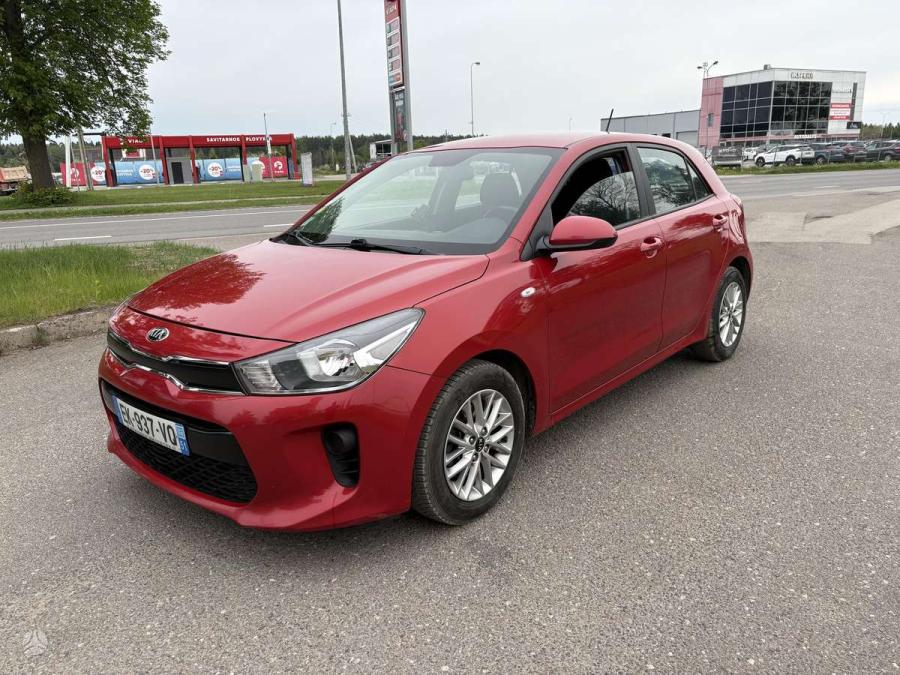 Sarkans Kia Rio 2017 Tauragė, ar dzinēja tilpumu 1.40 L un nobraukumu 279 tūkst. km par 3300 €, foto 1 vietnē AUTOMOTO.COM.LV