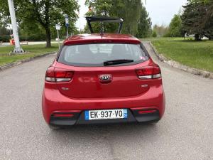 Sarkans Kia Rio 2017 Tauragė, ar dzinēja tilpumu 1.40 L un nobraukumu 279 tūkst. km par 3300 €, foto 5 vietnē AUTOMOTO.COM.LV