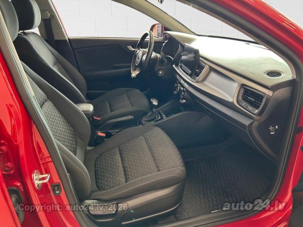 Red Kia Rio 2021 in Parnu, with an engine capacity of 1.00 L and mileage of 67 thousand km for 11290 €, photo 6 on AUTOMOTO.COM.LV