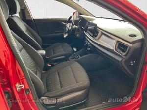 Red Kia Rio 2021 in Parnu, with an engine capacity of 1.00 L and mileage of 67 thousand km for 11290 €, photo 7 on AUTOMOTO.COM.LV