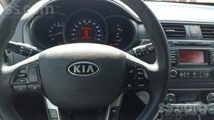 White Kia Rio 2011 in Riga, with an engine capacity of 1.40 L and mileage of 135 thousand km for 3550 €, photo 8 on AUTOMOTO.COM.LV