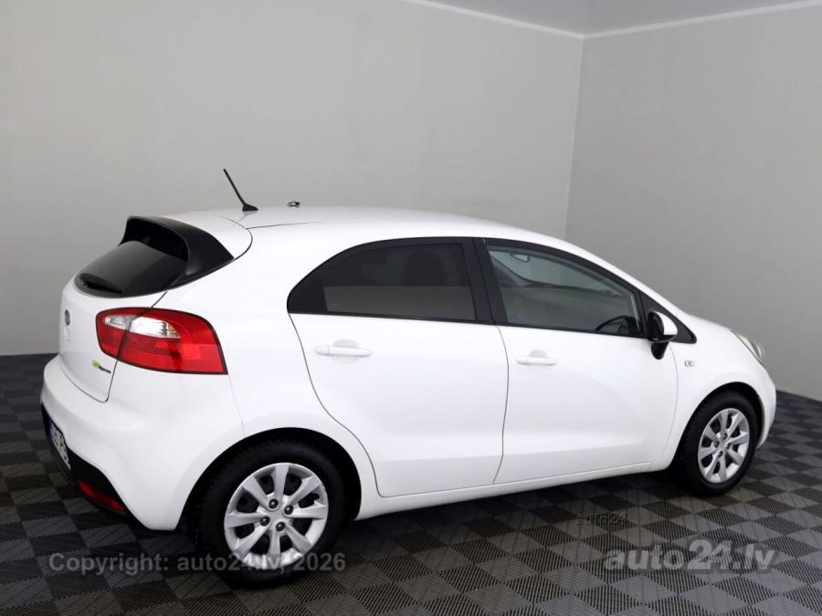 Balts Kia Rio 2012 Tallina, ar dzinēja tilpumu 1.10 L un nobraukumu 249 tūkst. km par 2999 €, foto 3 vietnē AUTOMOTO.COM.LV