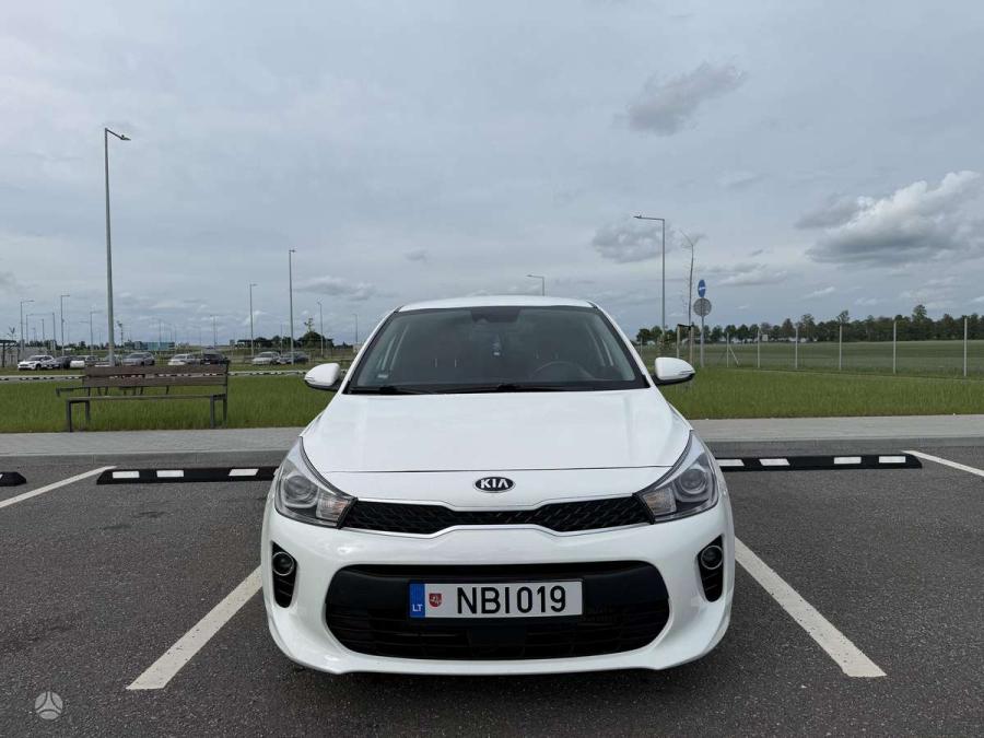 Balts Kia Rio 2017 Marijampole, ar dzinēja tilpumu 1.40 L un nobraukumu 160 tūkst. km par 7200 €, foto 1 vietnē AUTOMOTO.COM.LV