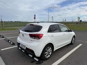 Balts Kia Rio 2017 Marijampole, ar dzinēja tilpumu 1.40 L un nobraukumu 160 tūkst. km par 7200 €, foto 5 vietnē AUTOMOTO.COM.LV