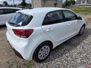 Balts Kia Rio 2021 Tauragė, ar dzinēja tilpumu 1.20 L un nobraukumu 85 tūkst. km par 9000 €, foto 6 vietnē AUTOMOTO.COM.LV