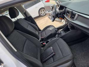 Balts Kia Rio 2021 Tauragė, ar dzinēja tilpumu 1.20 L un nobraukumu 85 tūkst. km par 9000 €, foto 16 vietnē AUTOMOTO.COM.LV