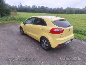Dzeltens Kia Rio 2016 Tallina, ar dzinēja tilpumu 1.20 L un nobraukumu 177 tūkst. km par 5100 €, foto 3 vietnē AUTOMOTO.COM.LV
