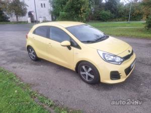 Dzeltens Kia Rio 2016 Tallina, ar dzinēja tilpumu 1.20 L un nobraukumu 177 tūkst. km par 5100 €, foto 4 vietnē AUTOMOTO.COM.LV