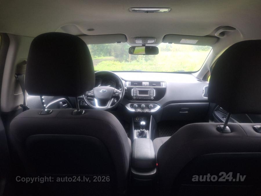 Dzeltens Kia Rio 2016 Tallina, ar dzinēja tilpumu 1.20 L un nobraukumu 177 tūkst. km par 5100 €, foto 6 vietnē AUTOMOTO.COM.LV