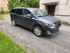 Grey Kia Sedona 2016 in Siauliai, with an engine capacity of 3.30 L and mileage of 180 thousand km for 5800 €, photo  on AUTOMOTO.COM.LV