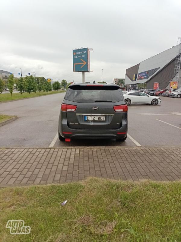Kia Sedona 2017 Kauņa, ar dzinēja tilpumu 3.30 L un nobraukumu 200 tūkst. km par 9700 €, foto 3 vietnē AUTOMOTO.COM.LV