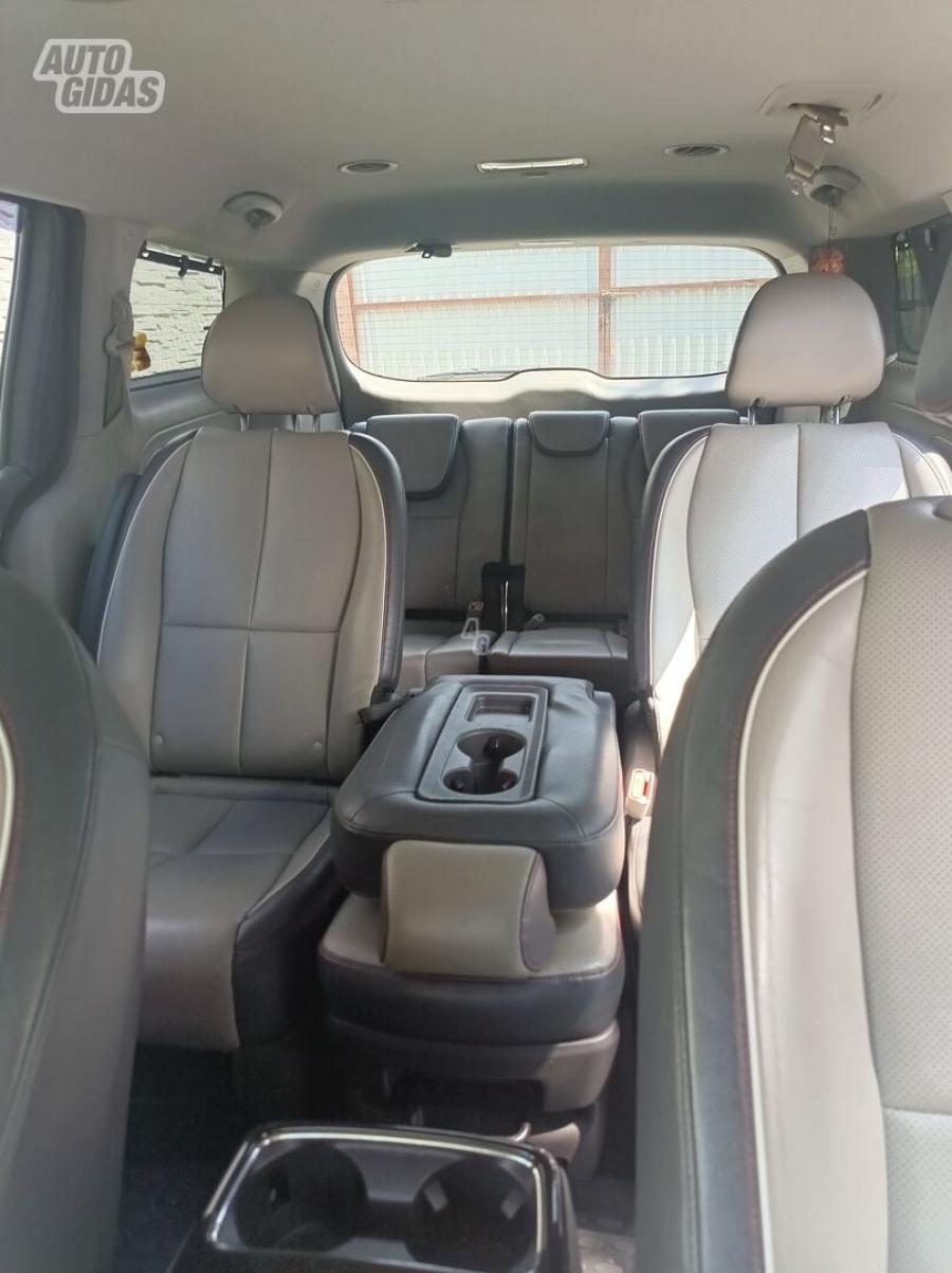 Kia Sedona 2017 Kauņa, ar dzinēja tilpumu 3.30 L un nobraukumu 200 tūkst. km par 9700 €, foto 7 vietnē AUTOMOTO.COM.LV