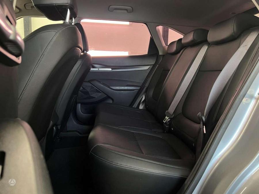 Grey Kia Seltos 2021 in Vilnius, with an engine capacity of 1.60 L and mileage of 241 thousand km for 13500 €, photo 30 on AUTOMOTO.COM.LV